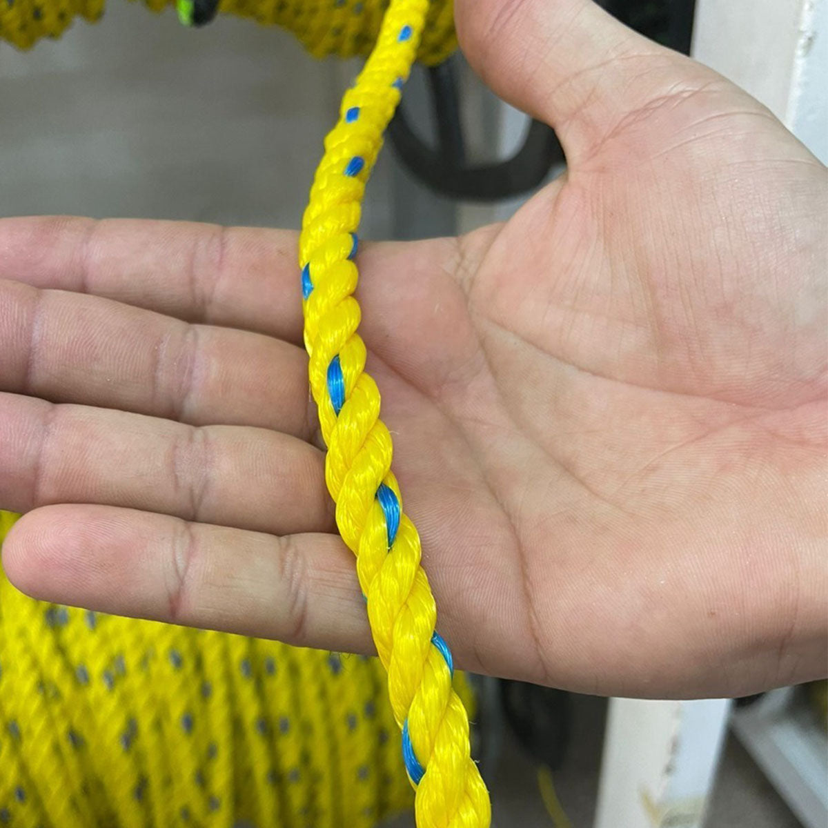 Cuerda Soga Amarilla De Polipropileno 10 Mm Rollo 26 Kg – Torke